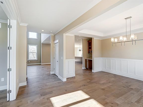 2117 Clough Chase Dr, Cincinnati, OH 45244 | MLS #1795795 | Zillow