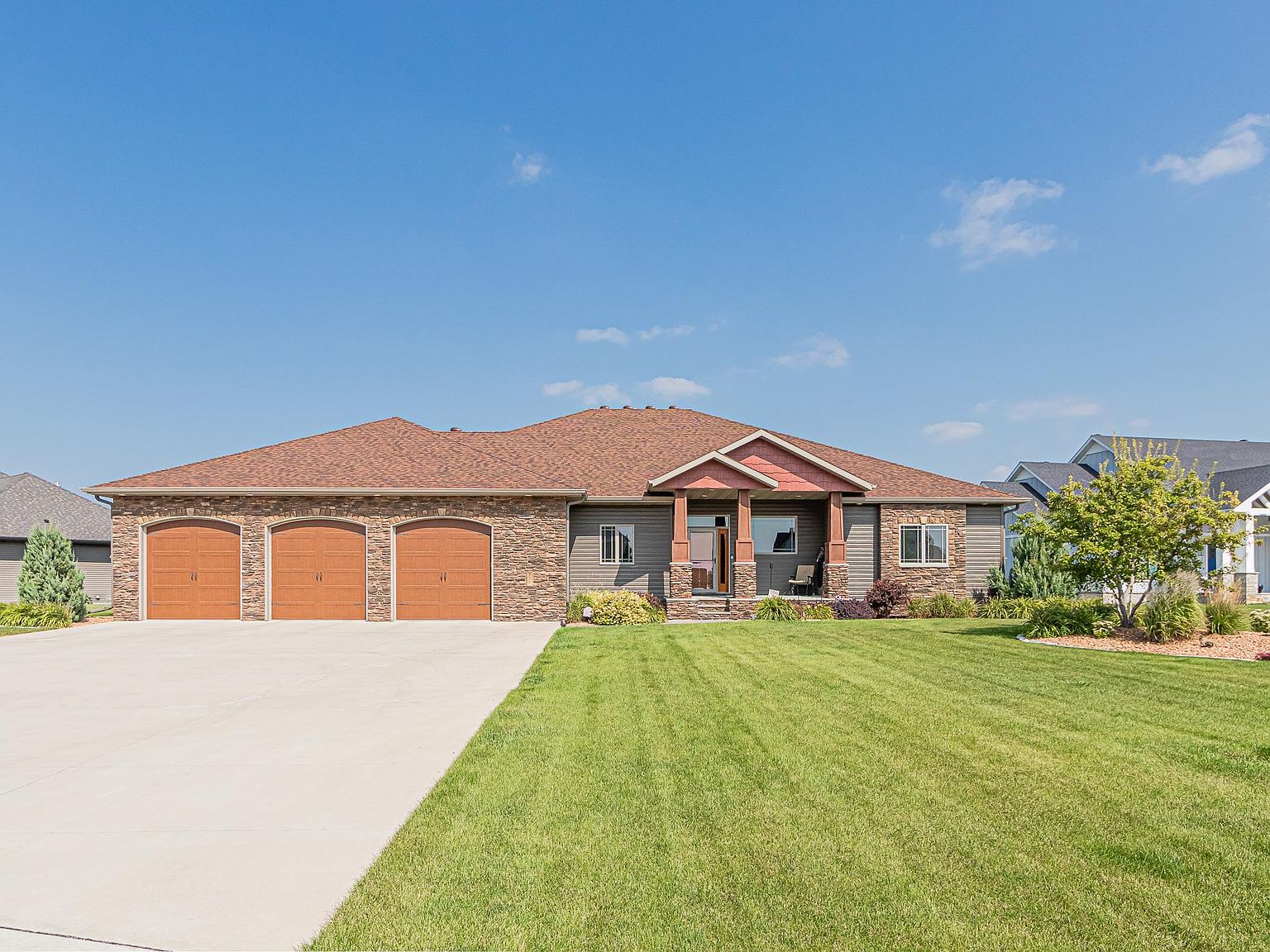 775 Riverbend Rd, Oxbow, ND 58047 | MLS #6428462 | Zillow