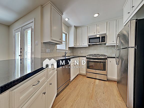 5951 S Loop E UNIT 50, Houston, TX 77033 | Zillow