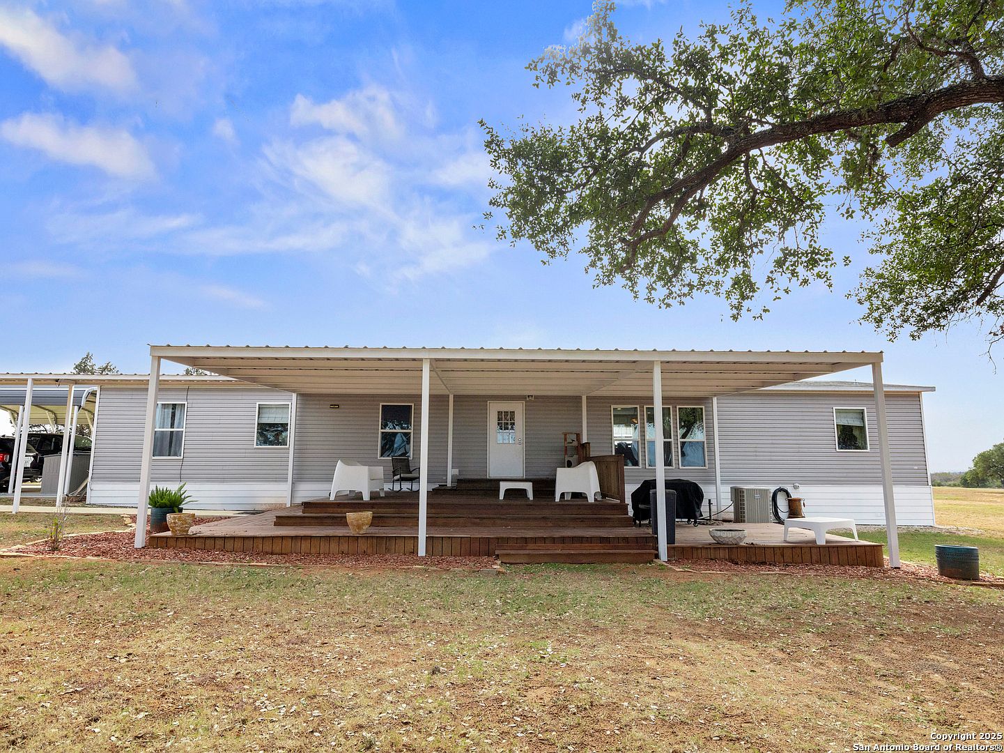 838 County Road 669, Devine, TX 78016 | MLS #1836369 | Zillow