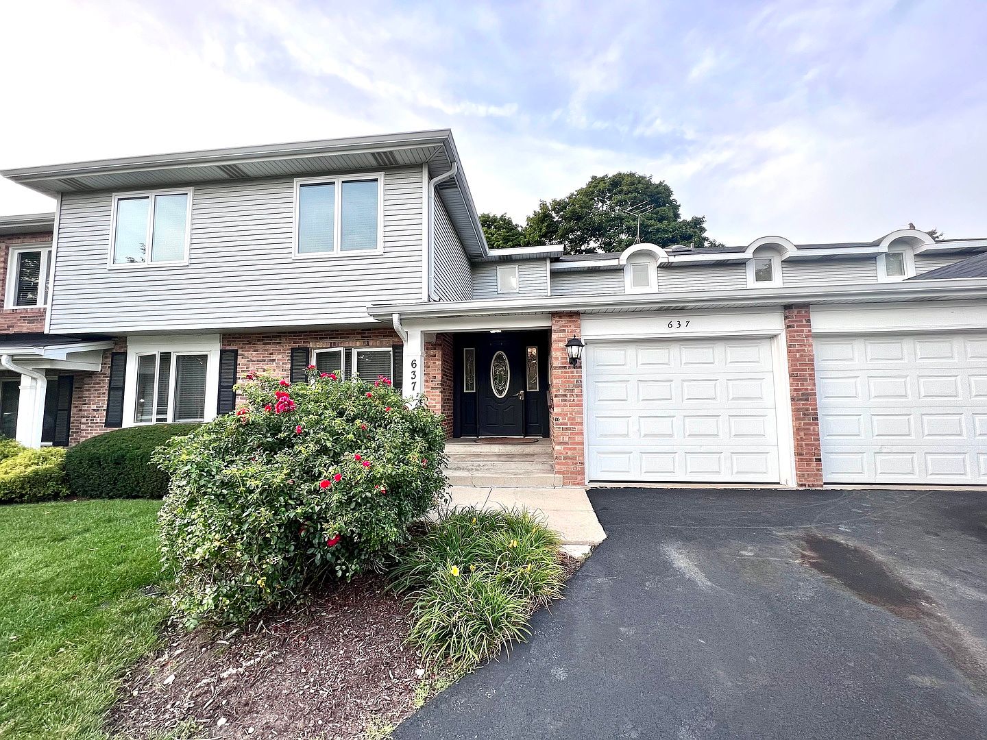 637 Dana Ct APT B, Naperville, IL 60563 | Zillow