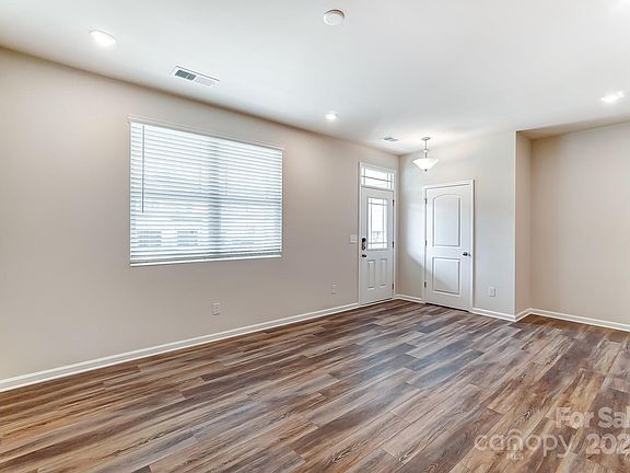 15306 Braid Meadow Dr, Charlotte, NC 28278 | MLS #4118657 | Zillow