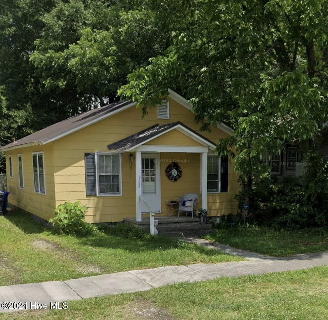 108 N Dickerson St #6, Burgaw, NC 28425 | Zillow