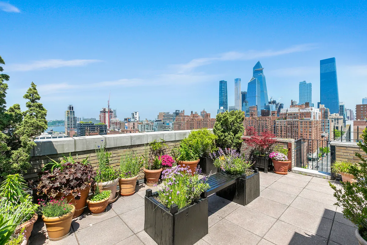365 West 20th Street #6C in Chelsea, Manhattan | StreetEasy