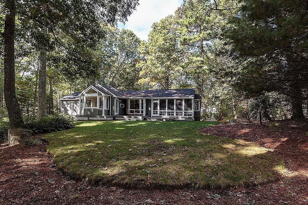 11 Autumn Ln, Wayland, MA 01778 | Zillow
