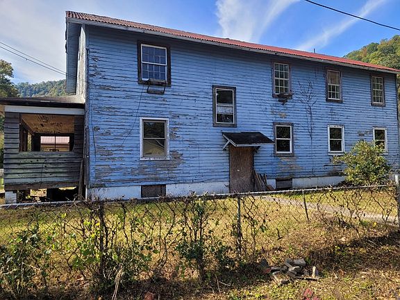 592 Armstrong Creek Rd, Kimberly, WV 25118 | MLS #85928 | Zillow