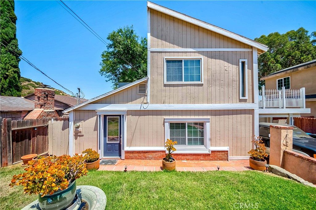 9516 Dennis Way, Chatsworth, CA 91311 | MLS #WS24137285 | Zillow