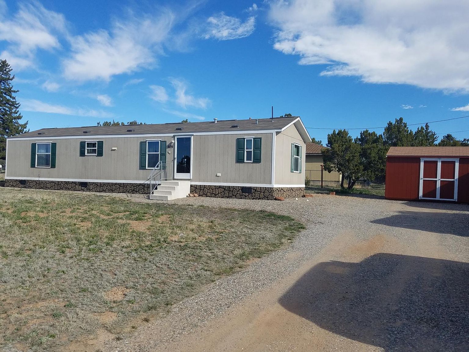 609 W Pinon St, Mountainair, NM 87036 | Zillow