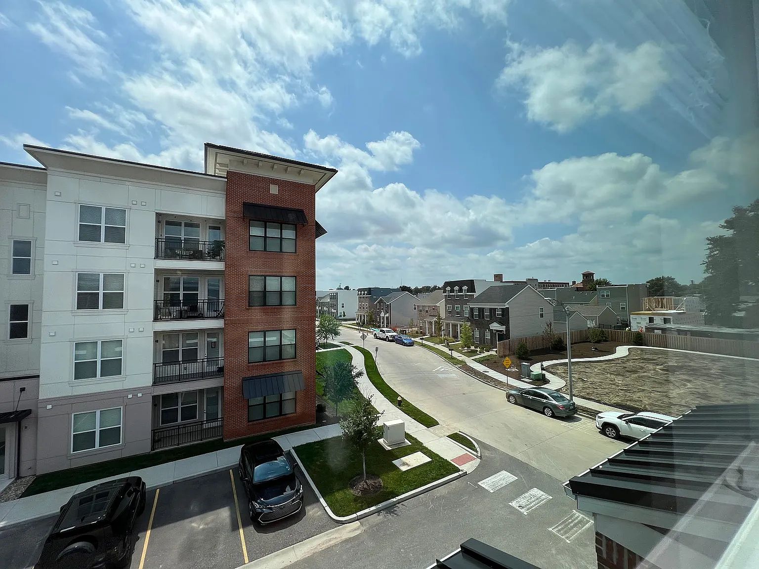 5023 Charlie Milani Pl #A, Saint Louis, MO 63110 | Zillow