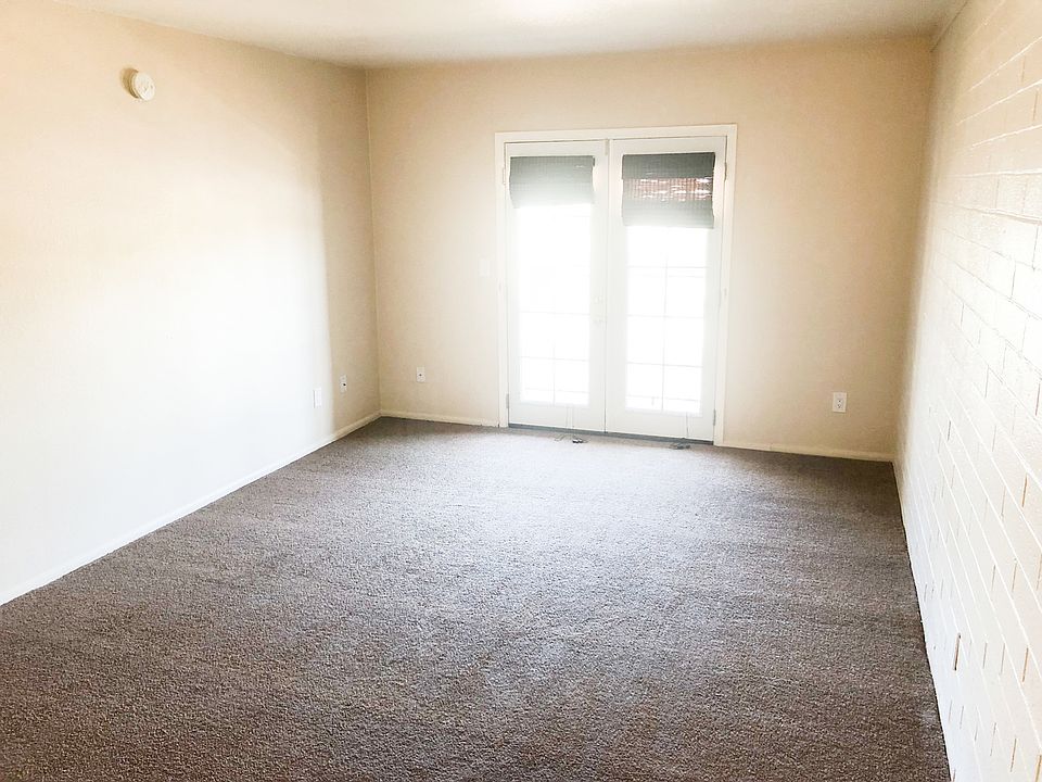 Desert Atrium Apartments - 8750 E Cooper St Tucson AZ | Zillow