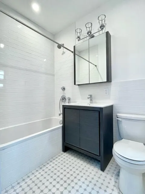 370 Riverside Drive #10D in Upper West Side, Manhattan | StreetEasy