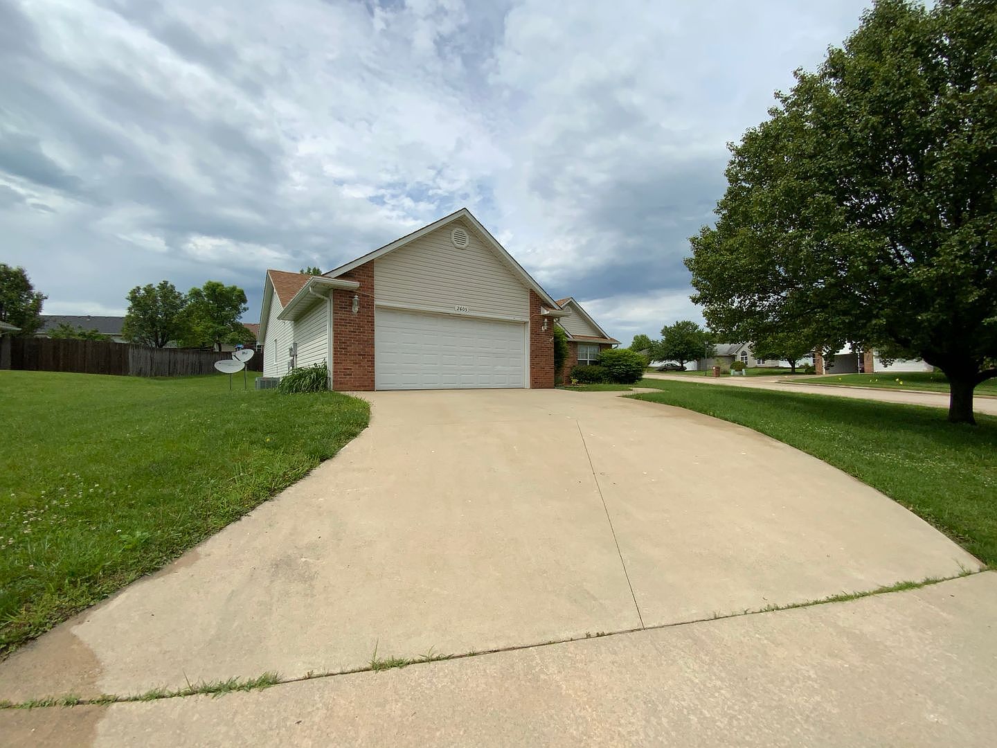 2605 Springdale Dr, Columbia, MO 65202 | Zillow