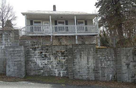 590 Newcomer Rd, Windsor, PA 17366 | Zillow