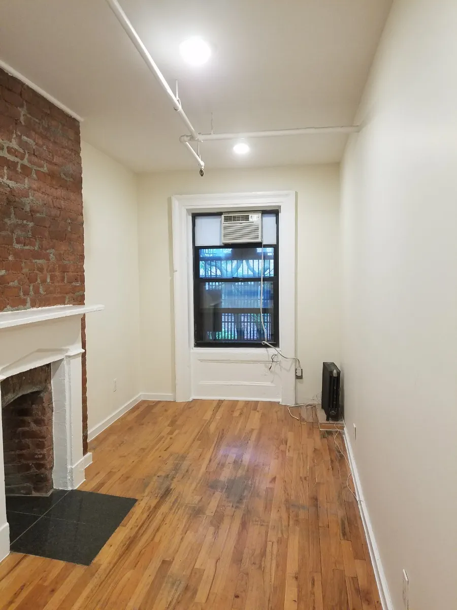 321 West 30th Street #D4 in Hudson Yards, Manhattan | StreetEasy