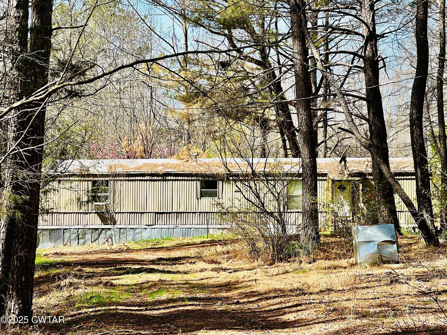 1935 Sand Ridge Bargerton Rd, Lexington, TN 38351 | Zillow