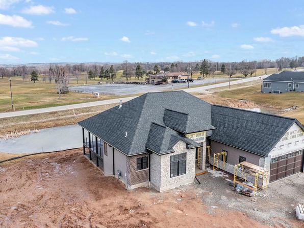 De Pere WI Condos & Apartments For Sale - 10 Listings | Zillow