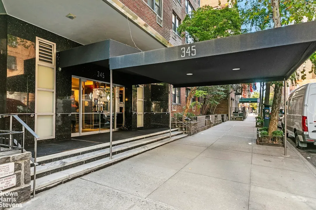 345 East 52nd Street #9H in Turtle Bay, Manhattan | StreetEasy