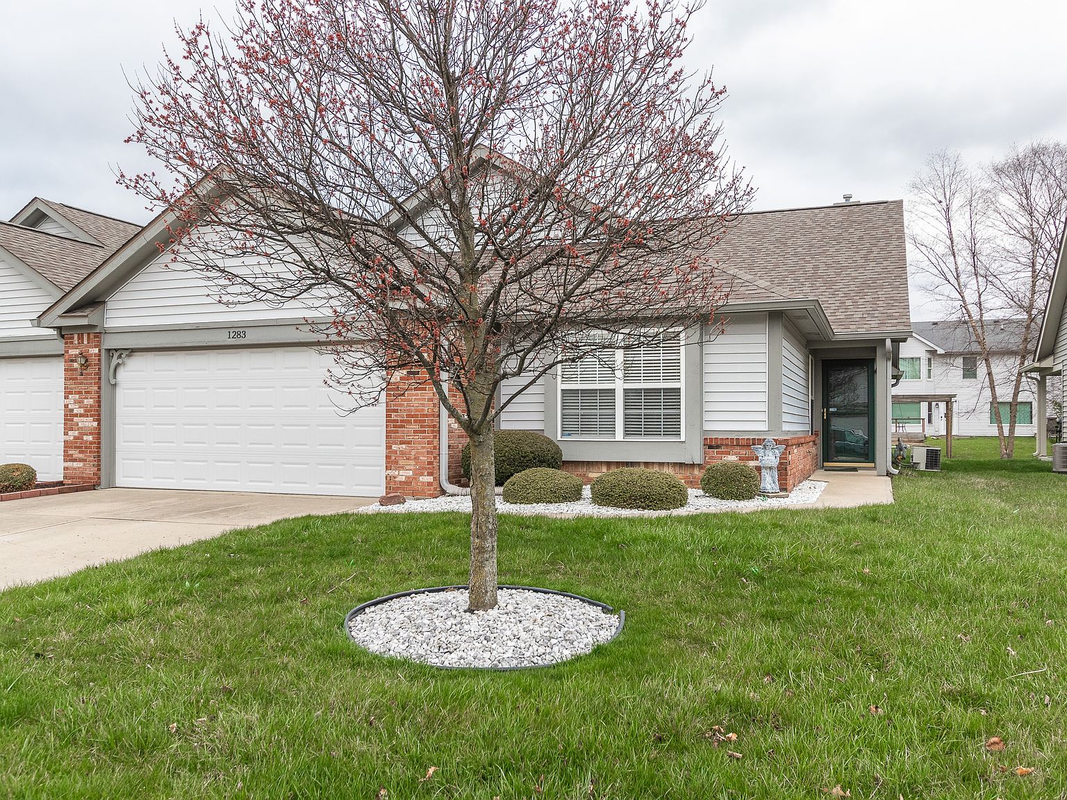 1283 Worcester Way, Greenfield, IN 46140 | Zillow