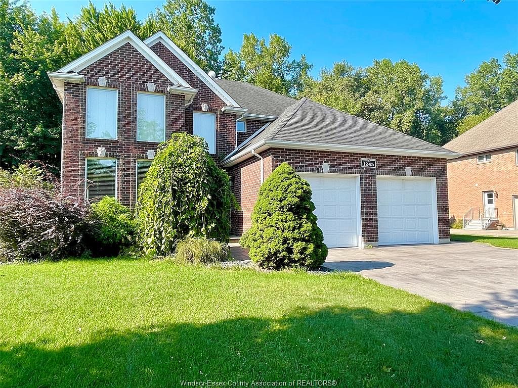 1245 Lyoness Ct, Lasalle, ON N9J 3Y6 | Zillow