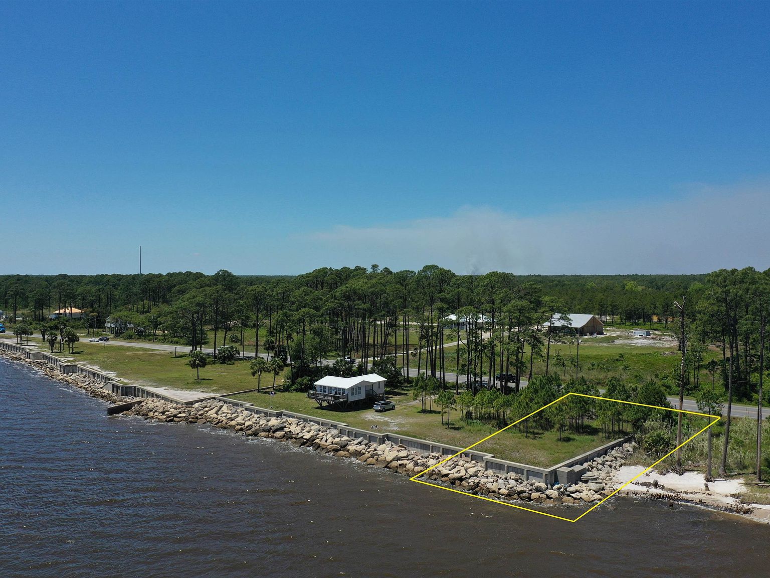 2136 Highway 98 W, Carrabelle, FL 32322 | MLS #381042 | Zillow