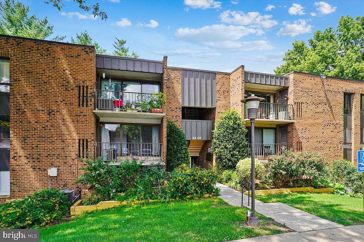 7900 Inverton Rd APT 101, Annandale, VA 22003 | Zillow