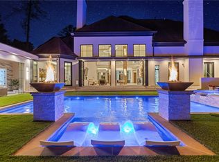 2883 W Roxboro Rd NE, Atlanta, GA 30324 | MLS #10317095 | Zillow