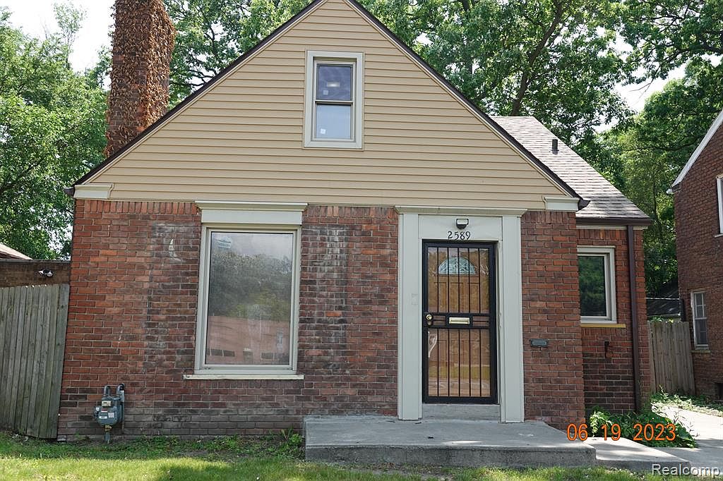 2589 W Eight Mile Rd, Detroit, MI 48203 | Zillow