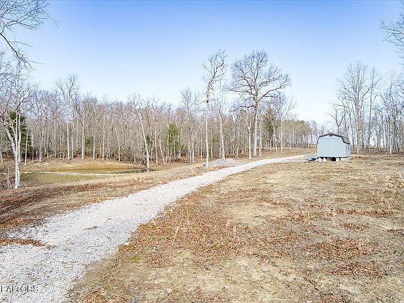 372 Perkins Trl, Deer Lodge, TN 37726 | MLS #231620 | Zillow