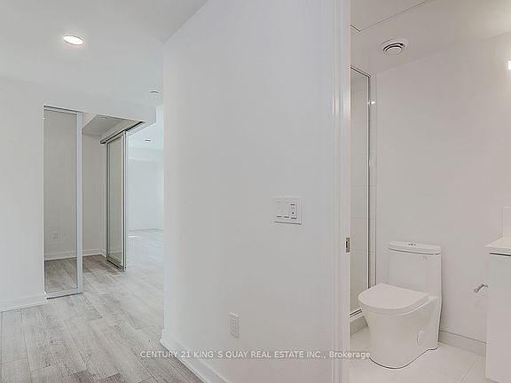 238 Simcoe St #1909-C01, Toronto, ON M5T 0E2 | Zillow