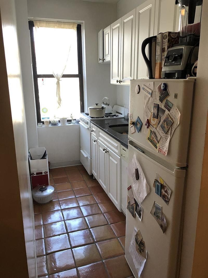 125 Christopher St APT 4J, New York, NY 10014 | Zillow