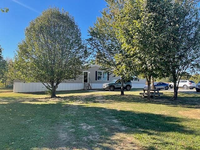 1395 County Road 501, Anderson, AL 35610 | Zillow
