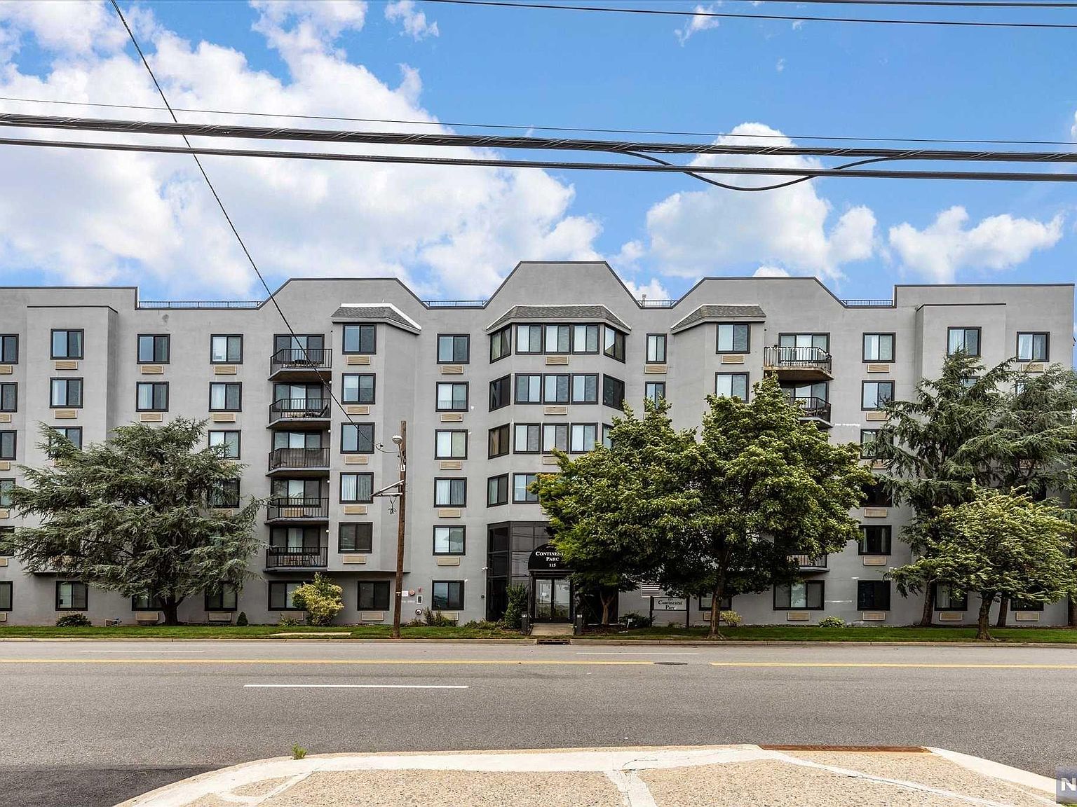 115 Polifly Rd APT 3B, Hackensack, NJ 07601 | Zillow