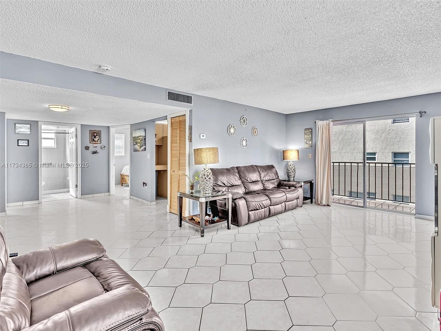 1236 Alton Rd APT 404, Miami Beach, FL 33139 | Zillow