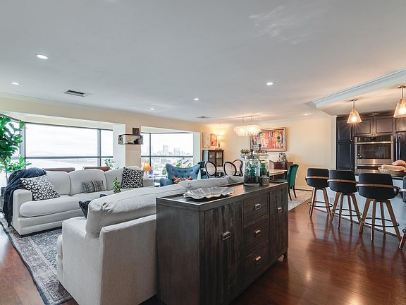 655 Riverside Dr APT 1103, Memphis, TN 38103 | MLS #10186510 | Zillow