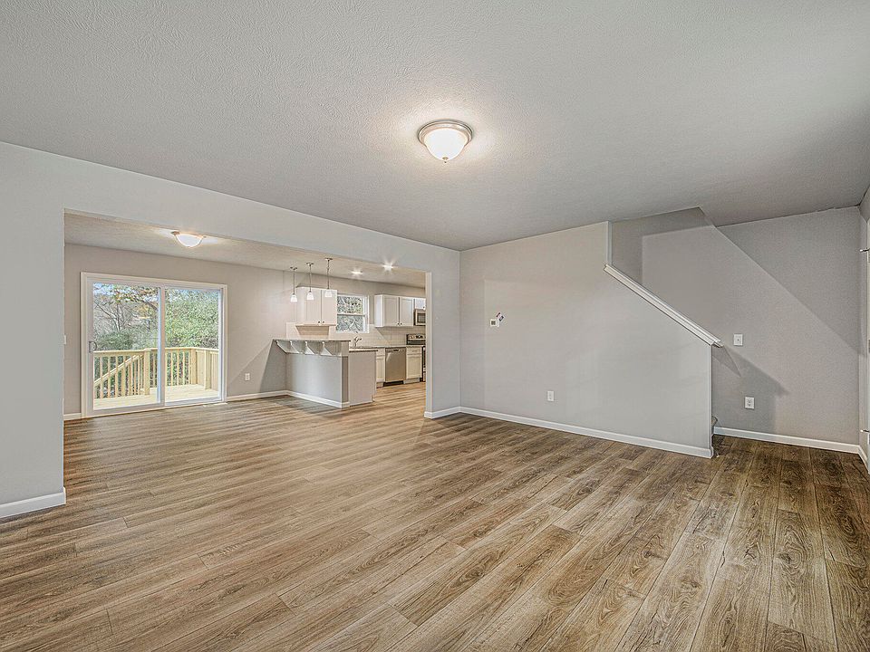 185 Melrose Ave, Adrian, MI 49221 | MLS #23142193 | Zillow