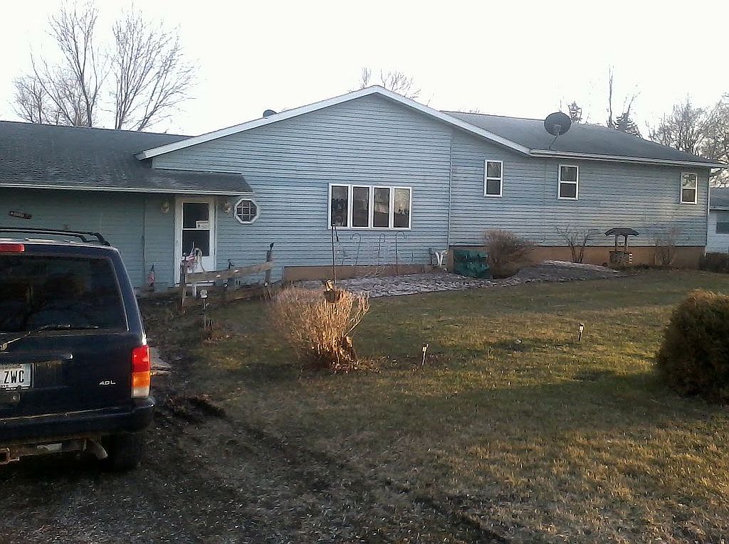 1383 Railroad Ave, Colwell, IA 50620 | Zillow