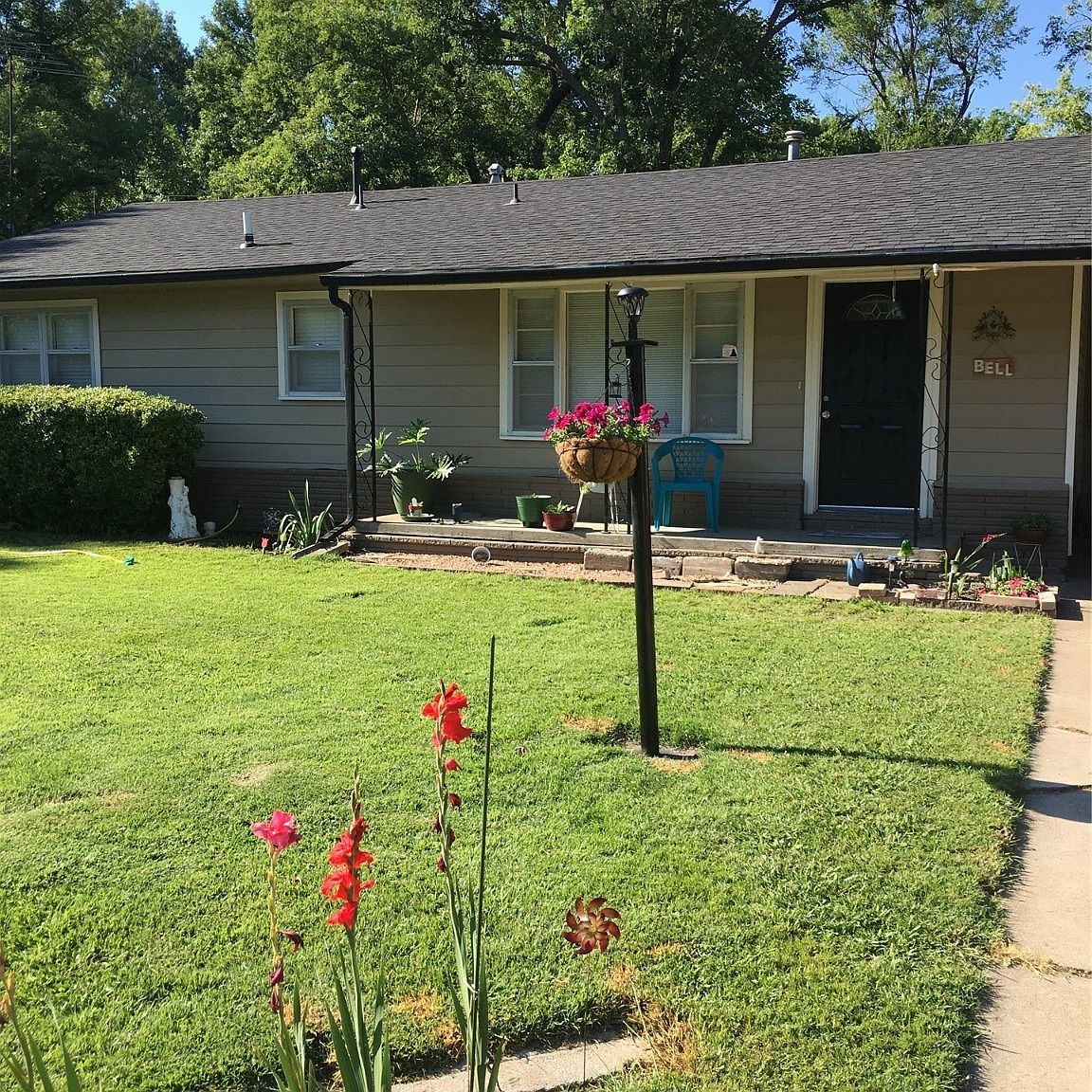 2011 Robison St, Muskogee, OK 74403 | Zillow