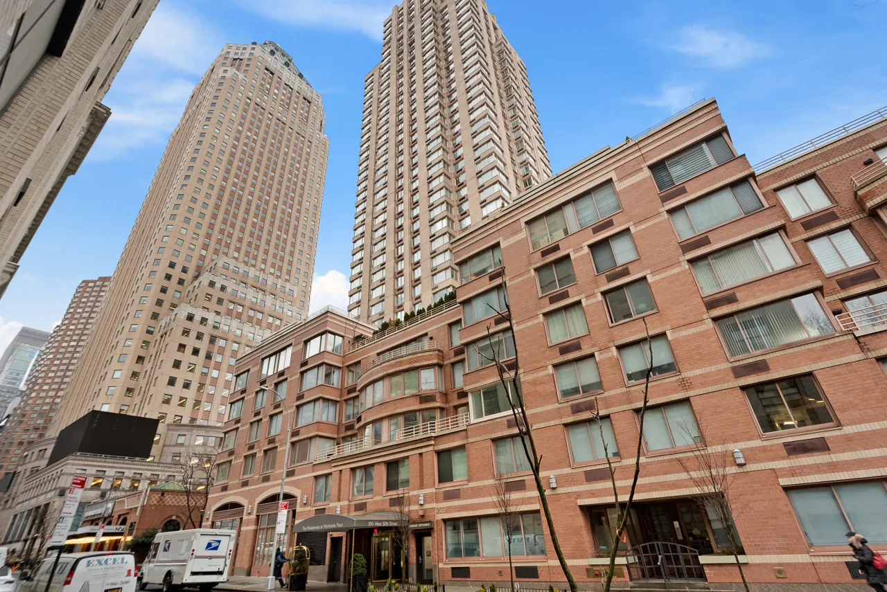 350 West 50th Street #3N in Hell's Kitchen, Manhattan | StreetEasy