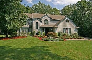 25 Farm Field Ridge Rd, Sandy Hook, CT 06482 | Zillow