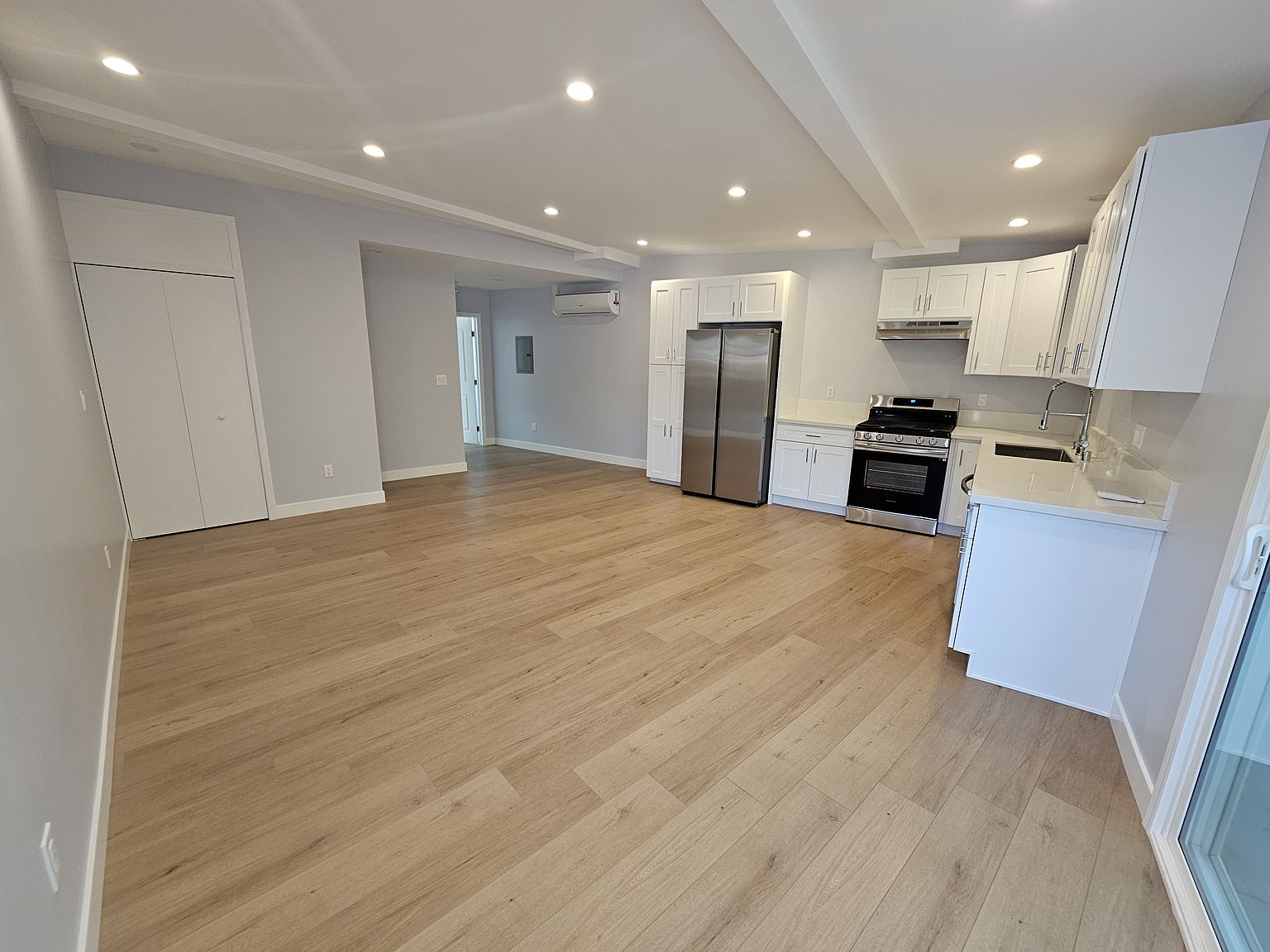 981 Eilinita Ave #A, Glendale, CA 91208 | Zillow