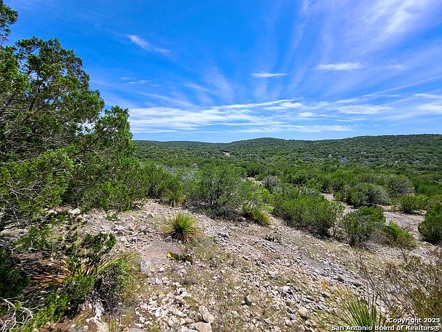 LOT 14 Newby Ranch CR 450, Rocksprings, TX 78880 | MLS #1713373 | Zillow