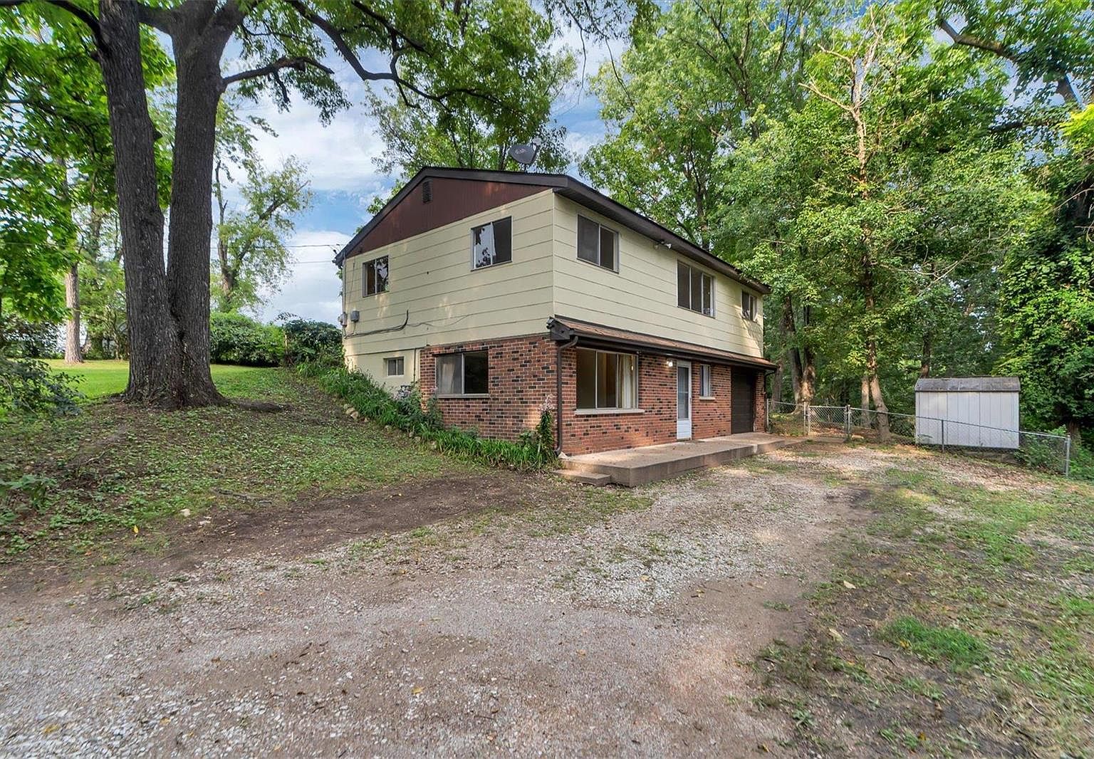 208 Major Dr, Fenton, MO 63026 | Zillow