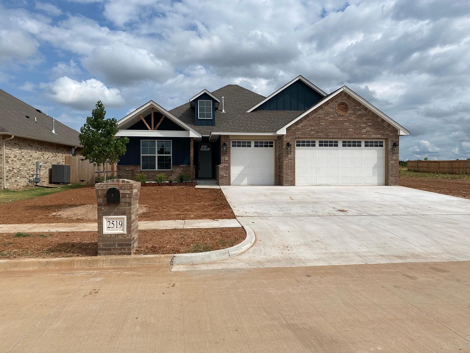 2519 Summit Crossing Pkwy, Norman, OK 73071 | Zillow
