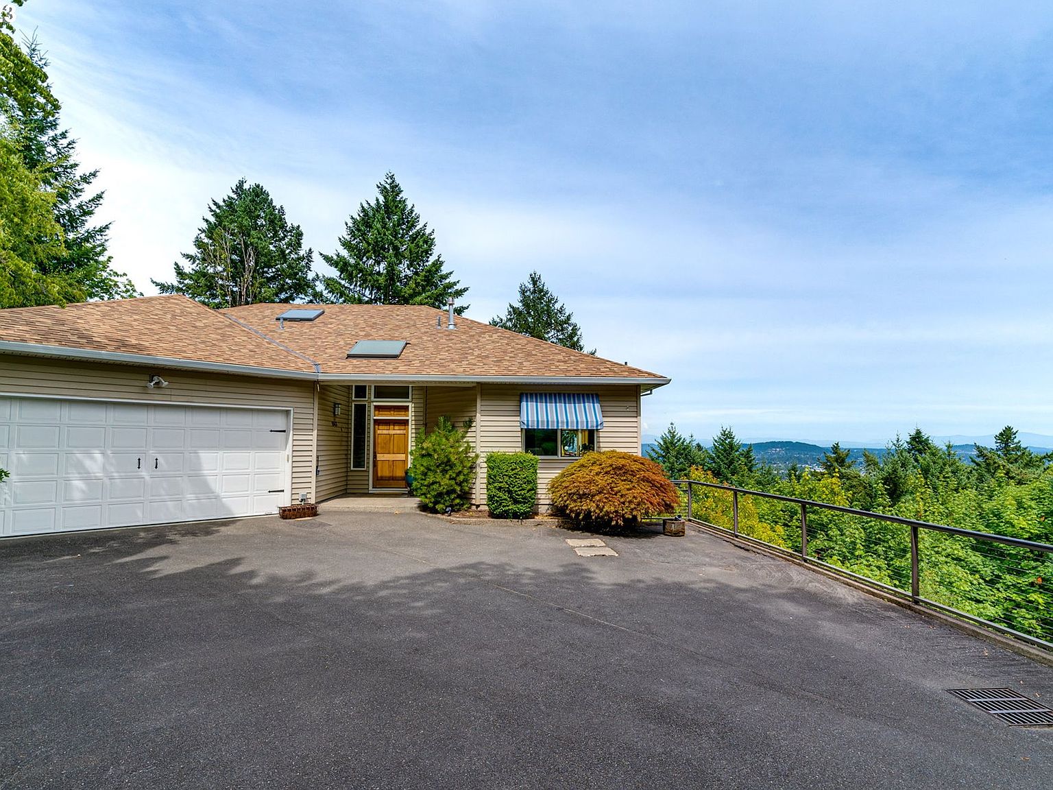 5543 SW Edgemont Pl, Portland, OR 97239 | MLS #23364642 | Zillow
