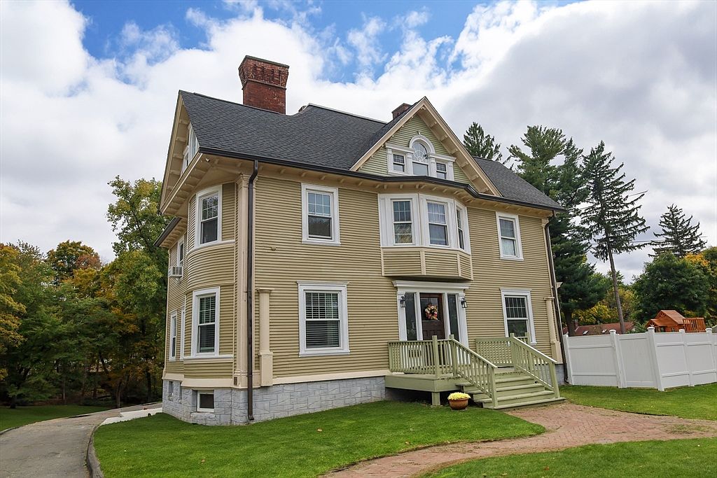 1885 Westfield St, West Springfield, MA 01089 | MLS #73298969 | Zillow