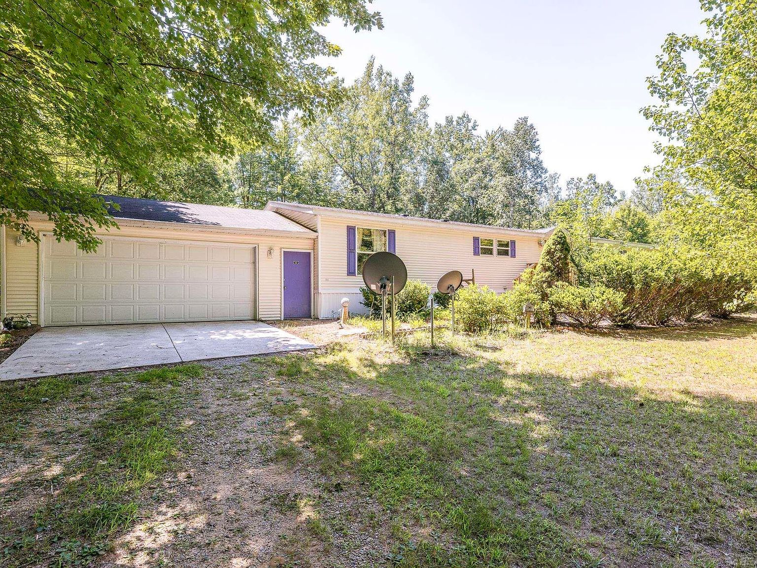 2455 W Snover Rd, Mayville, MI 48744 | Zillow