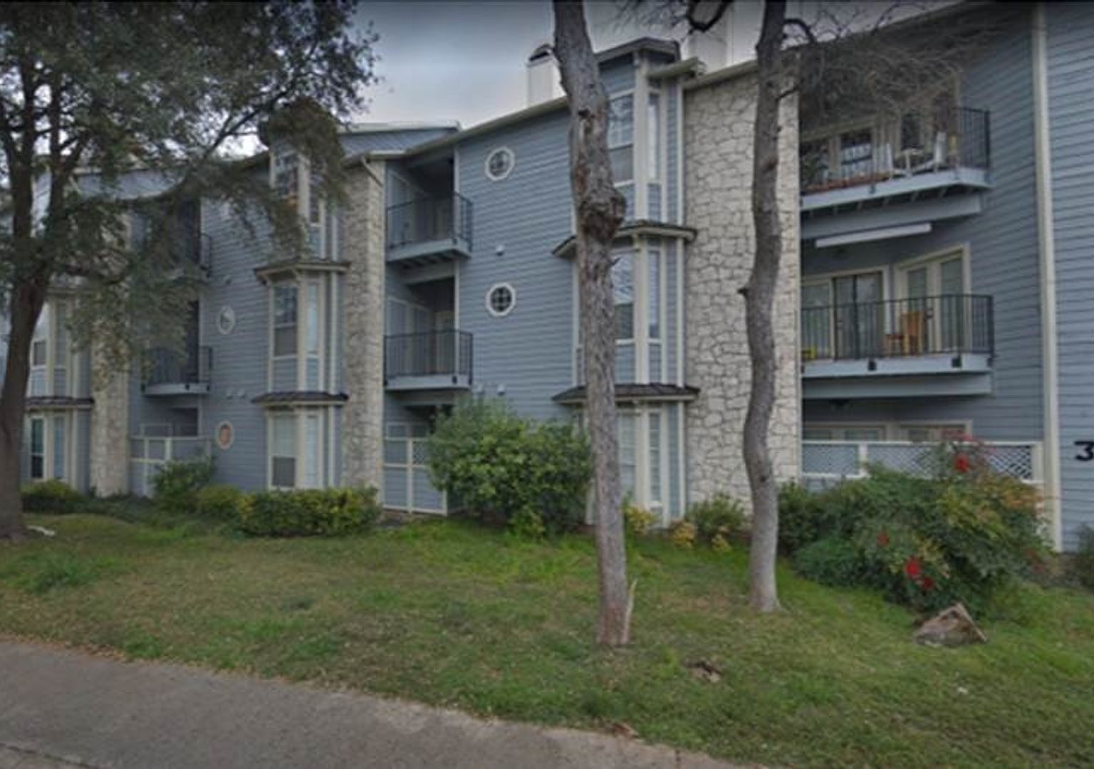 3111 Tom Green Condo #304, Austin, TX 78705 | Zillow