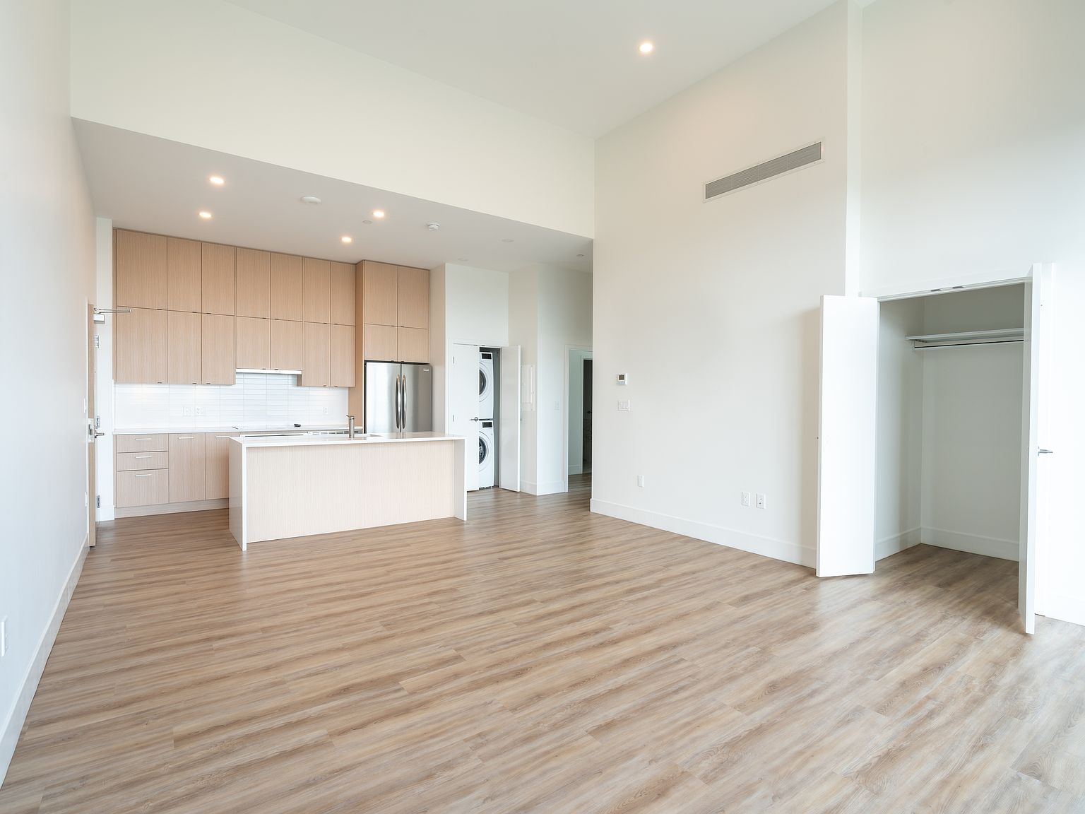1030 Denman St #3108, Vancouver, BC V6G 2M6 | Zillow