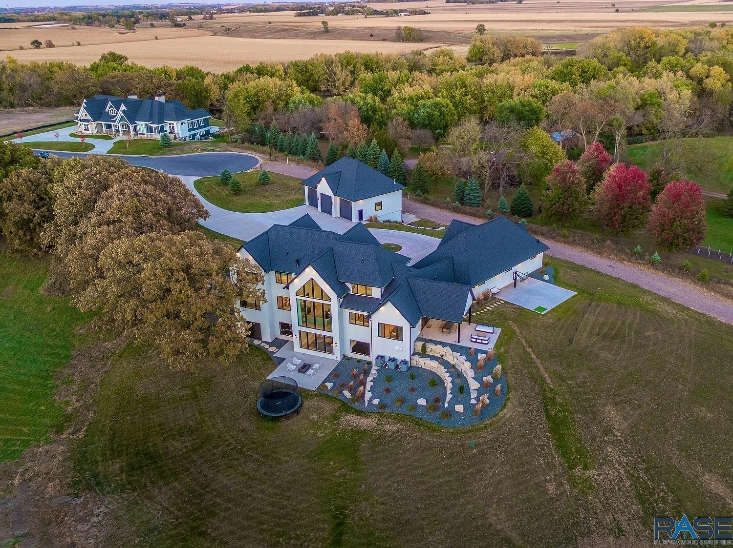 1617 S Scarlet Oak Pl, Sioux Falls, SD 57110 | Zillow