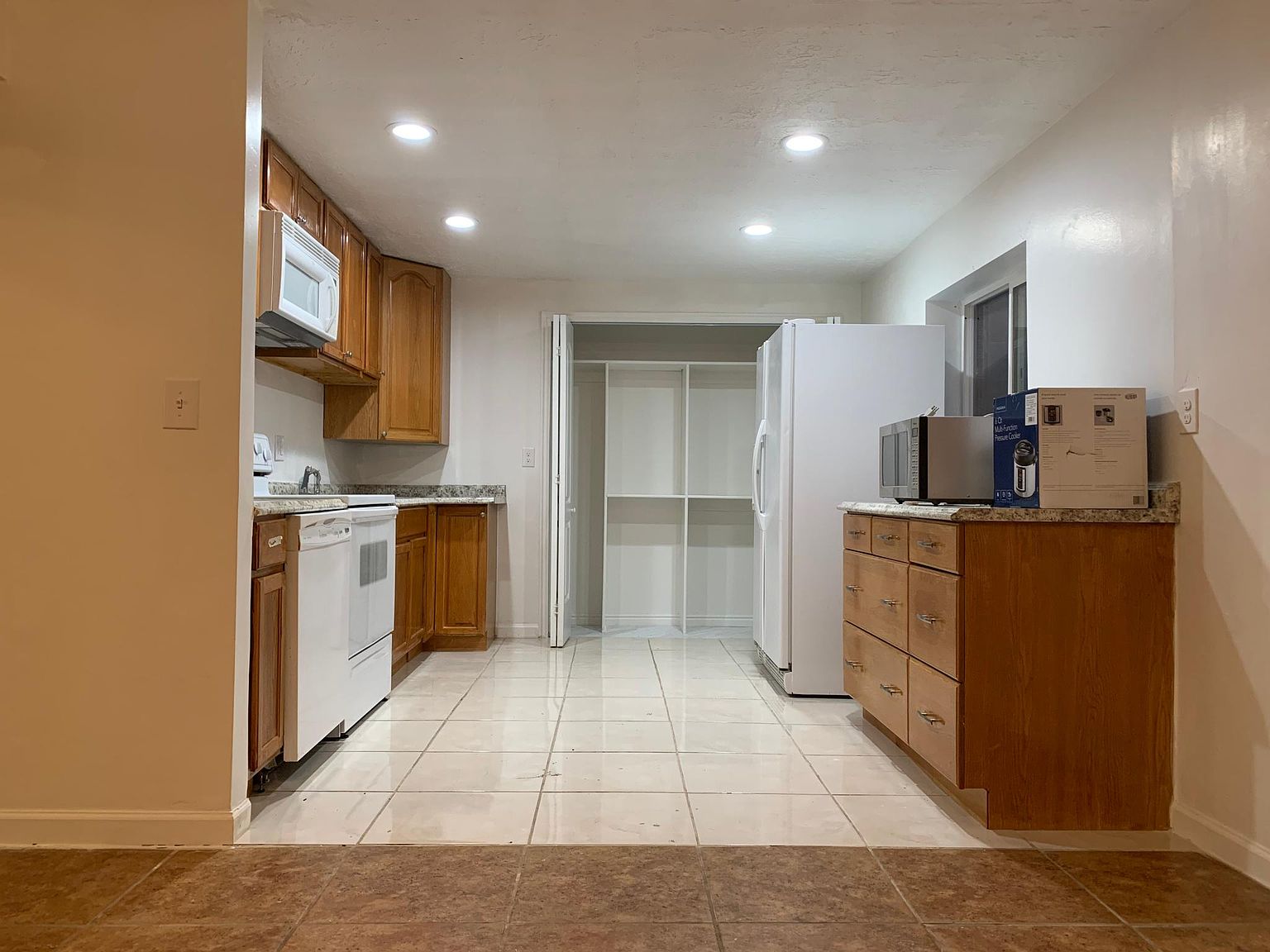 10076 S Turquoise Cir #1, Sandy, UT 84094 | Zillow